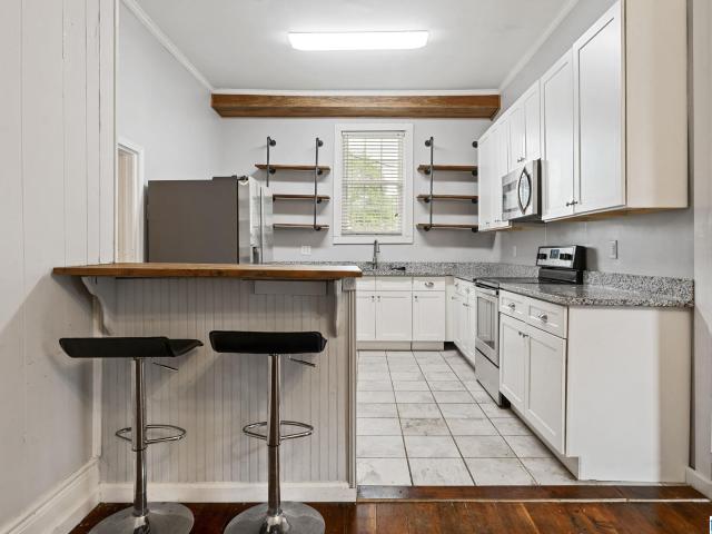1305 Queen City Avenue