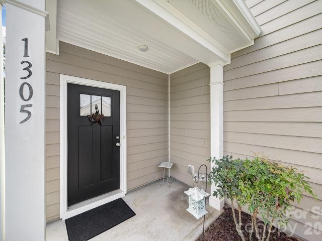 1305 Rainier Drive