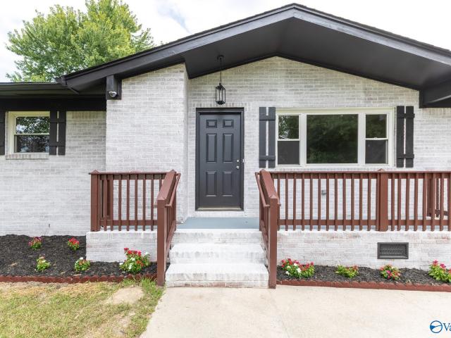 1305 Stage Road SW