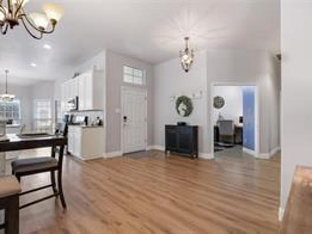 1305 Stone Mountain Parkway