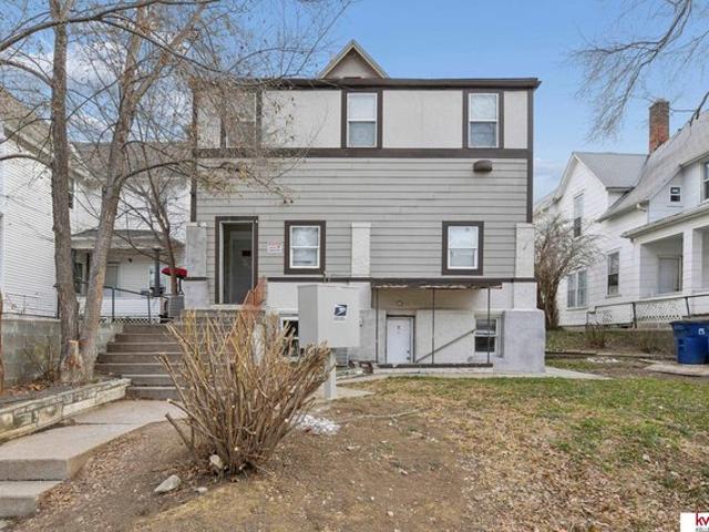 1305 S 32nd St, Omaha, NE 68105