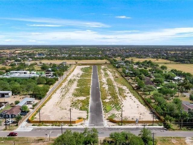 1305 S Michigan St, Alton, TX 78573