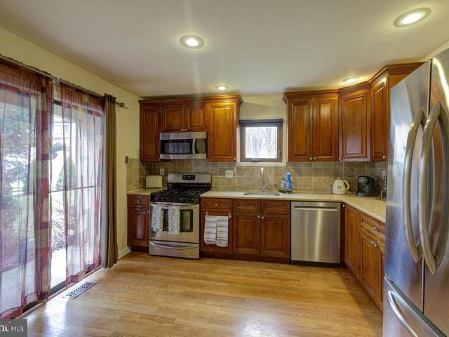 1305 Seneca Run
