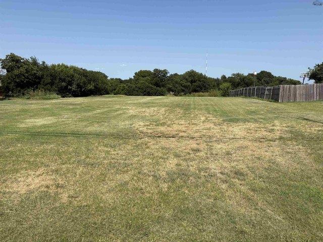 1305 Turtle Creek Rd, Wichita Falls, TX 76309