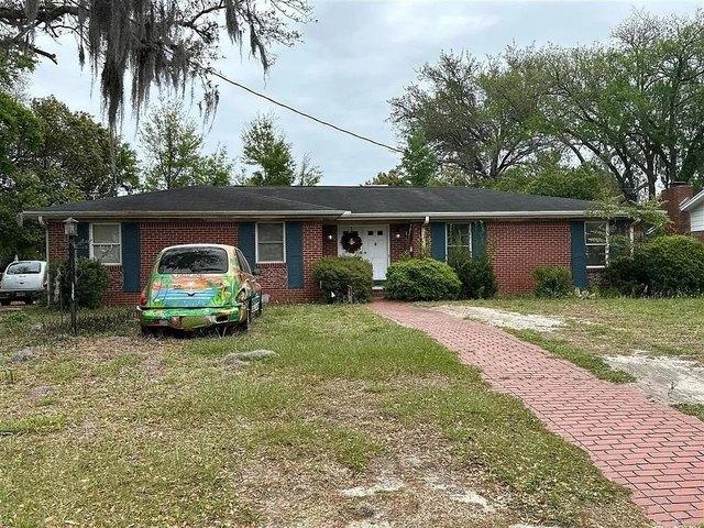 1305 Timber Ln, Jacksonville, FL 32211