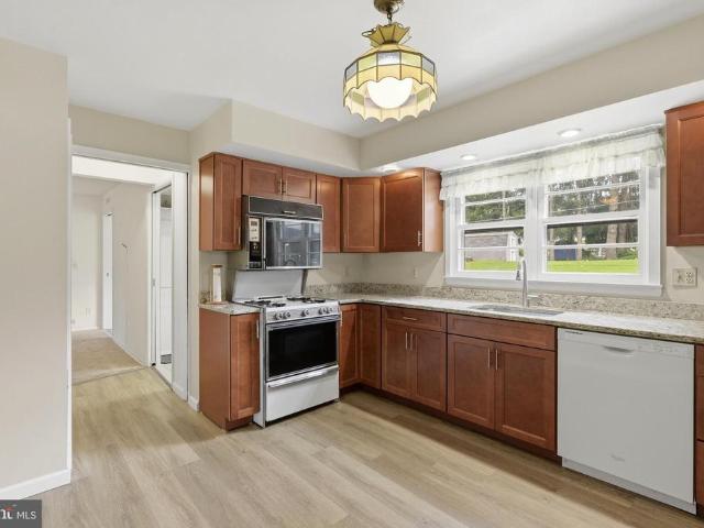 1305 Vermont Road
