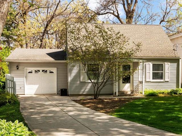 1305 Wyldhaven Ave, Monona, WI 53716