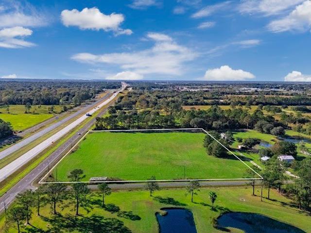 1305 W State Highway 73 Freeway W