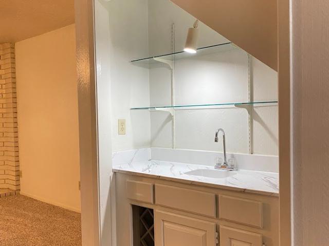 1305 W Villa Maria Road C103
