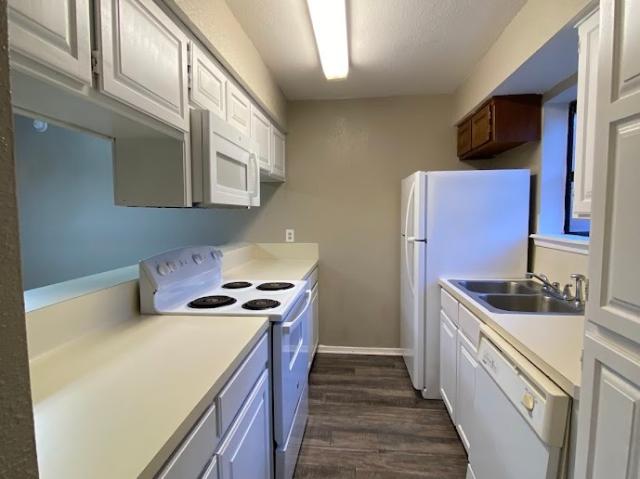 1305 W Villa Maria Rd, Unit E202, Bryan, TX 77801 | MLS #26001 | Compass