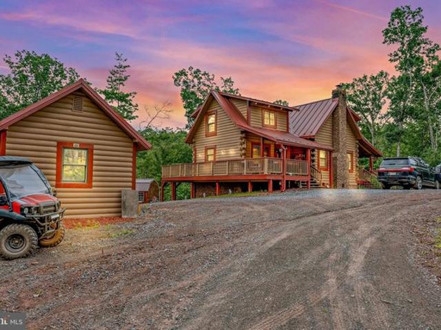 1305 Whispering Pines Rd, Slanesville, WV 25444