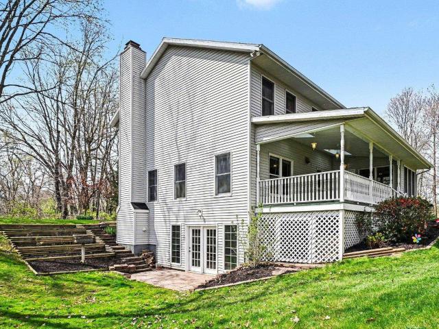 1305 Wooster Road