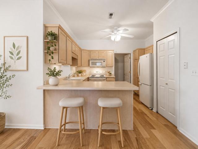 13060 W Bluemound Rd, Unit 101