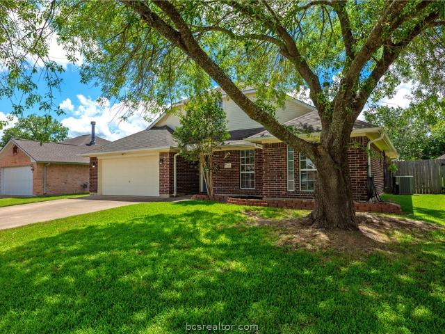 1306 Mullins Loop N