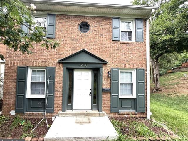1306 Mead Ter, Woodbridge, VA 22191