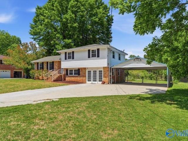 1306 NW Oster Dr, Huntsville, AL 35816