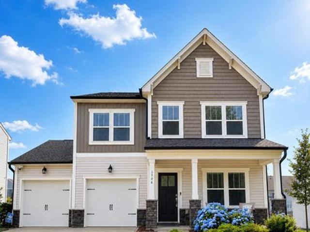 1306 Andover Wood Rd, Fuquay Varina, NC 27526