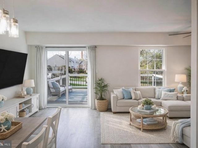 1306 Creekland Ct, Stoney Beach, MD 21226