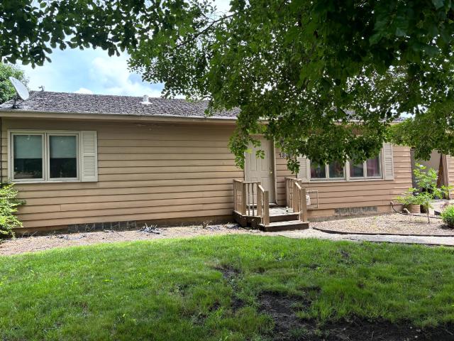 1306 Crestview Road