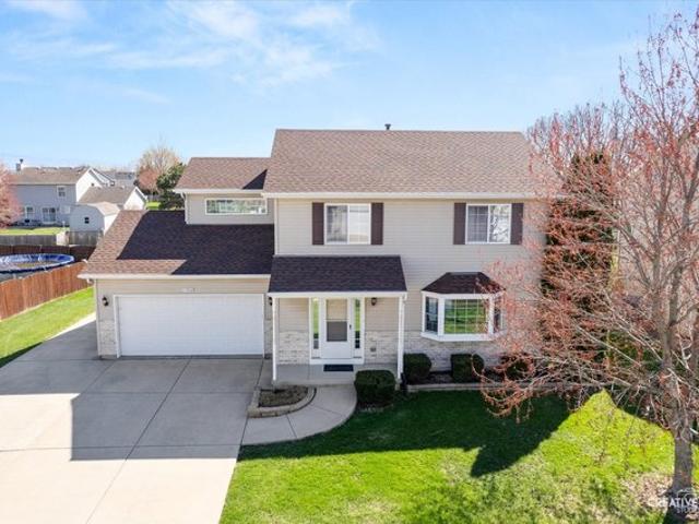 1306 Evergreen Ln, Yorkville, IL 60560