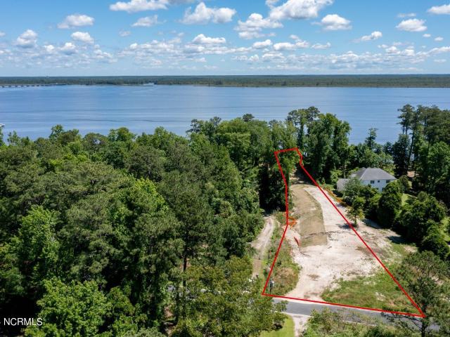 1306 Green Springs Road