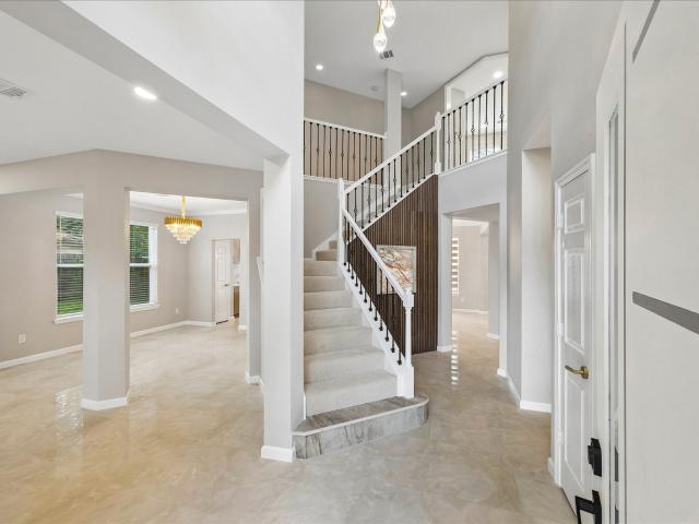 1306 Hunter Wood Drive