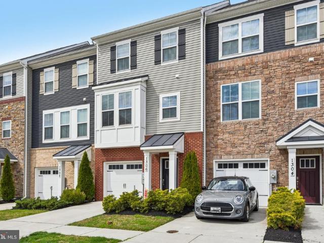 1306 Hawk Hollow Drive