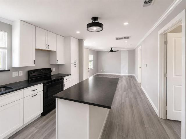 1306 Locust Street