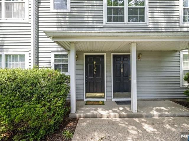 1306 Paddington Rd Unit 1306, Mahwah, NJ 07430