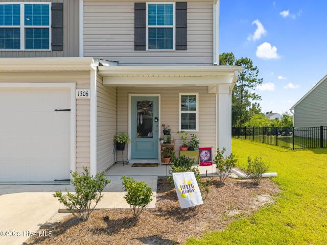 1306 Patti Lane SE