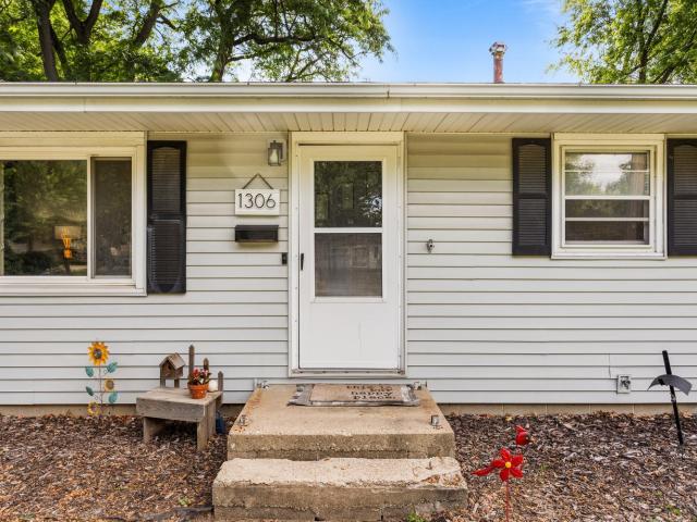 1306 Philo Road
