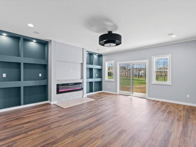 1306 Roberto Road