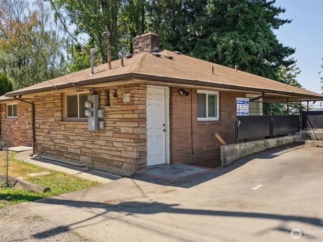 1306 S Bayview St, Seattle, WA 98144