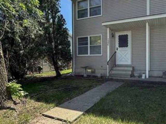 1306 S German St, New Ulm, MN 56073