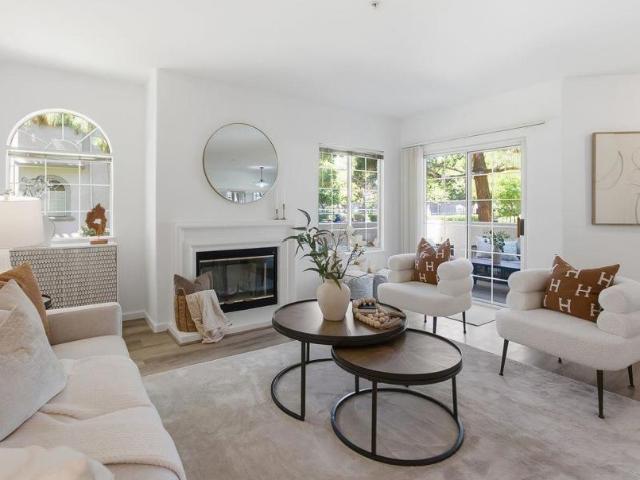 1306 Tea Rose Circle