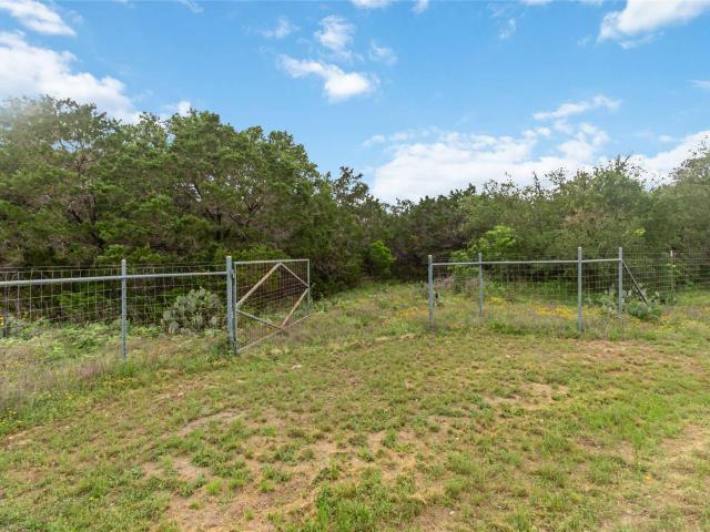 1306 Thousand Oaks Loop