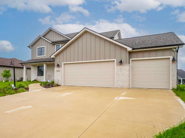 13079 Silk Tree Trail