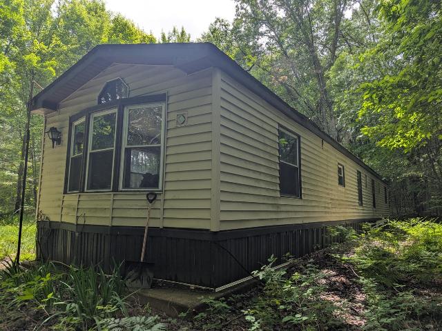 1307 N Blacksmith Lane