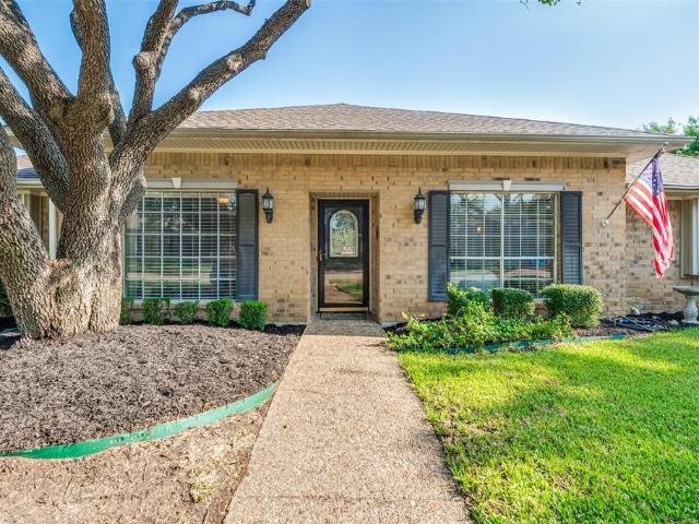 1307 N Trail Drive