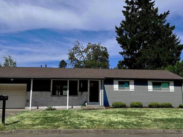 1307 NE 190th Pl, Portland, OR 97230