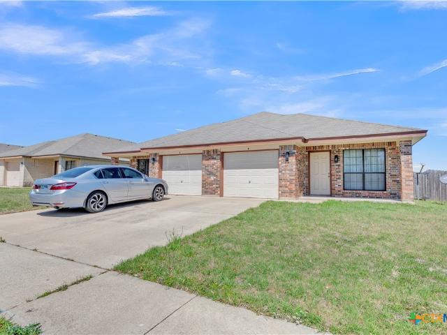1307 Nicholas Circle