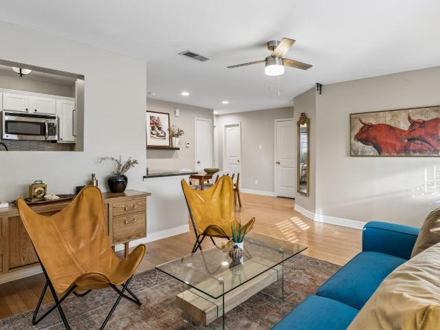 1307 Norwalk Ln, Unit 203, Austin, TX 78703 | MLS #9043