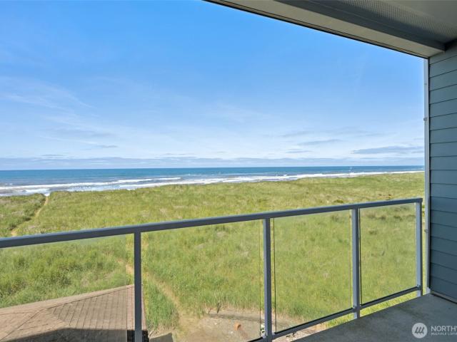 1307 Ocean Shores Boulevard SW # 33