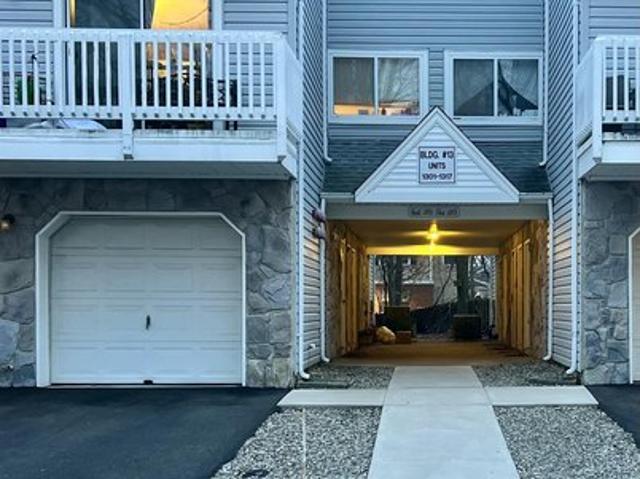 1307 Arthur St, Toms River, NJ 08755