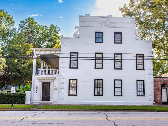 1307 Broad Street