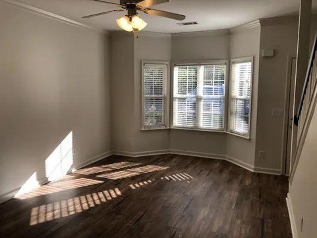 1307 Cashmere Dr, Thompsons Station, TN 37179