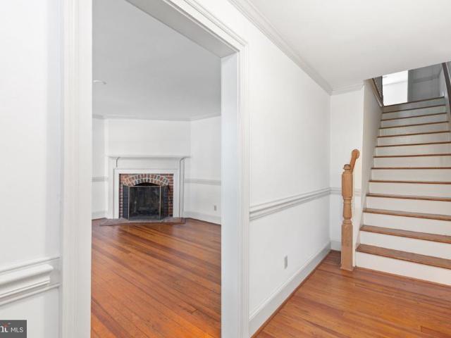 1307 Caroline Street