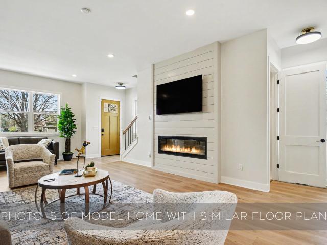1307 Corby Boulevard