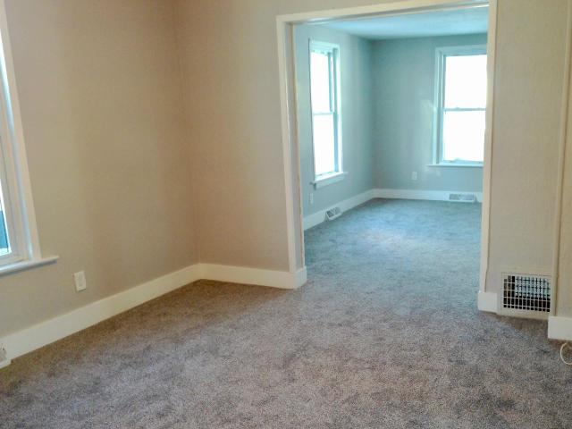 1307 E 4Th Street