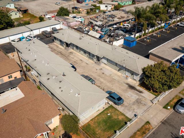 1307 E Peck Street